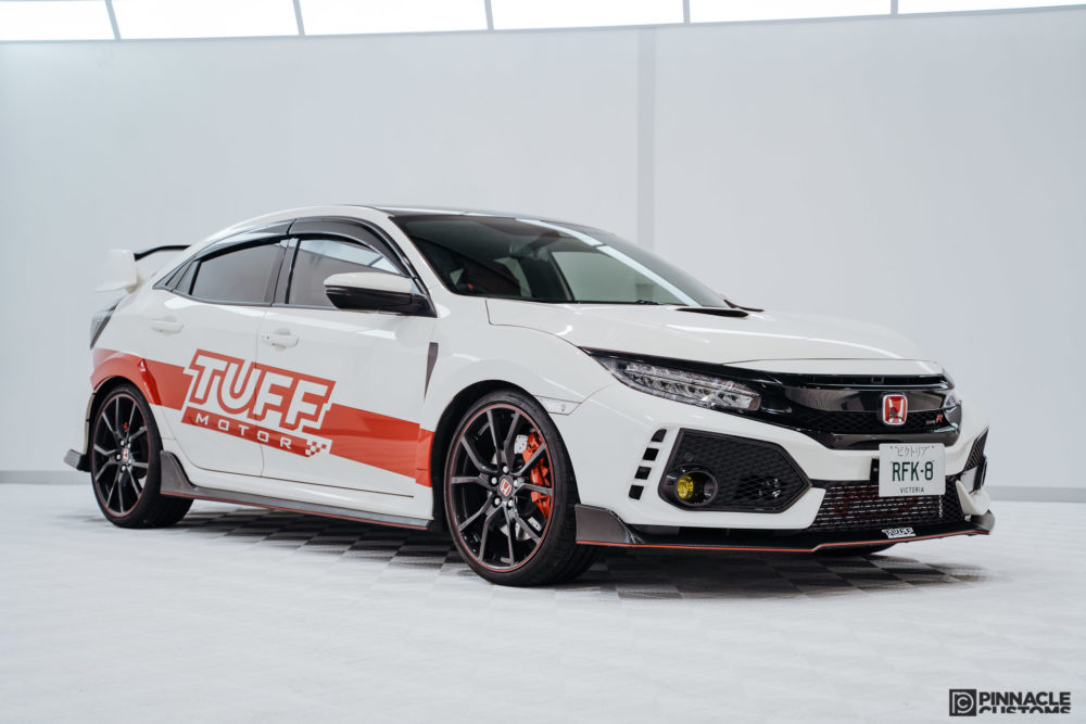 About Us | Custom Car Design and Print | Pinnacle Customs